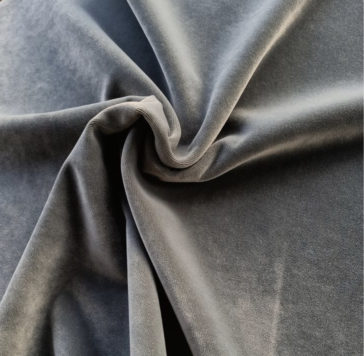 VERSE | PIN PRICKS AND PAPER CUTS – Mahvash Mohtadullah